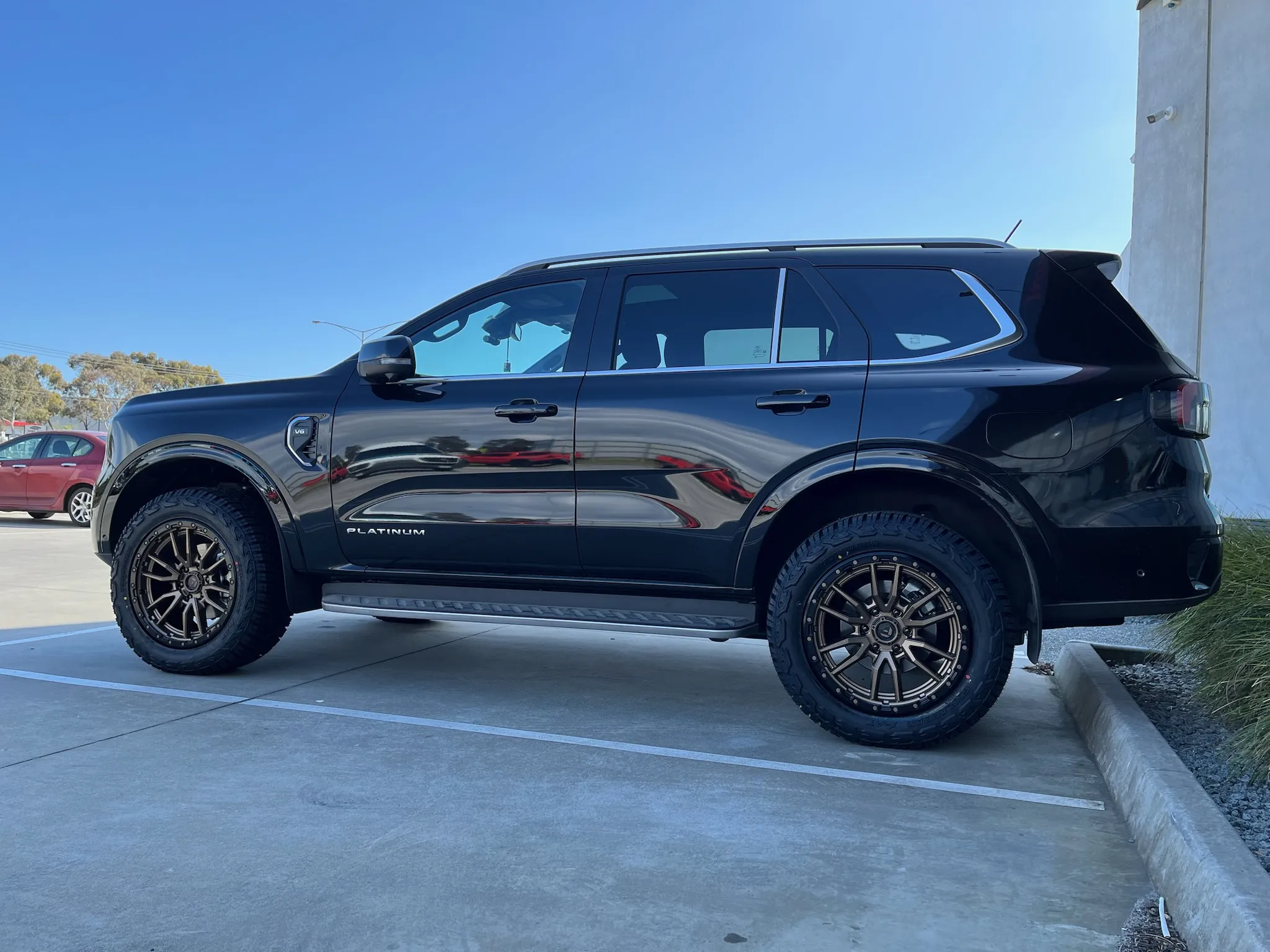 FORD EVEREST with FUEL REBEL 20X9 MATTE BRONZE WHEELS