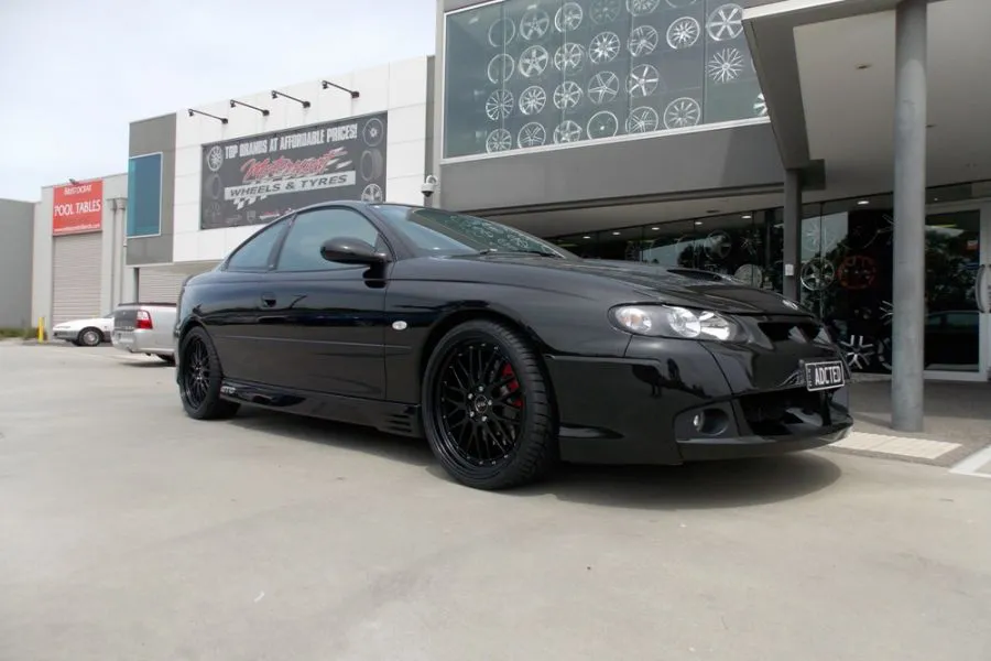 HOLDEN MONARO with OX 306 WHEELS